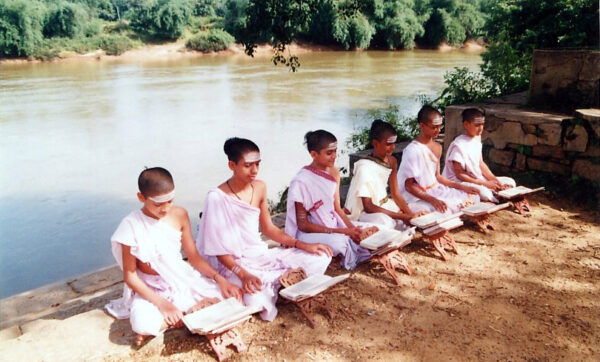 Veda Patashala – Sri Advaitha Peetam Trust (R.)